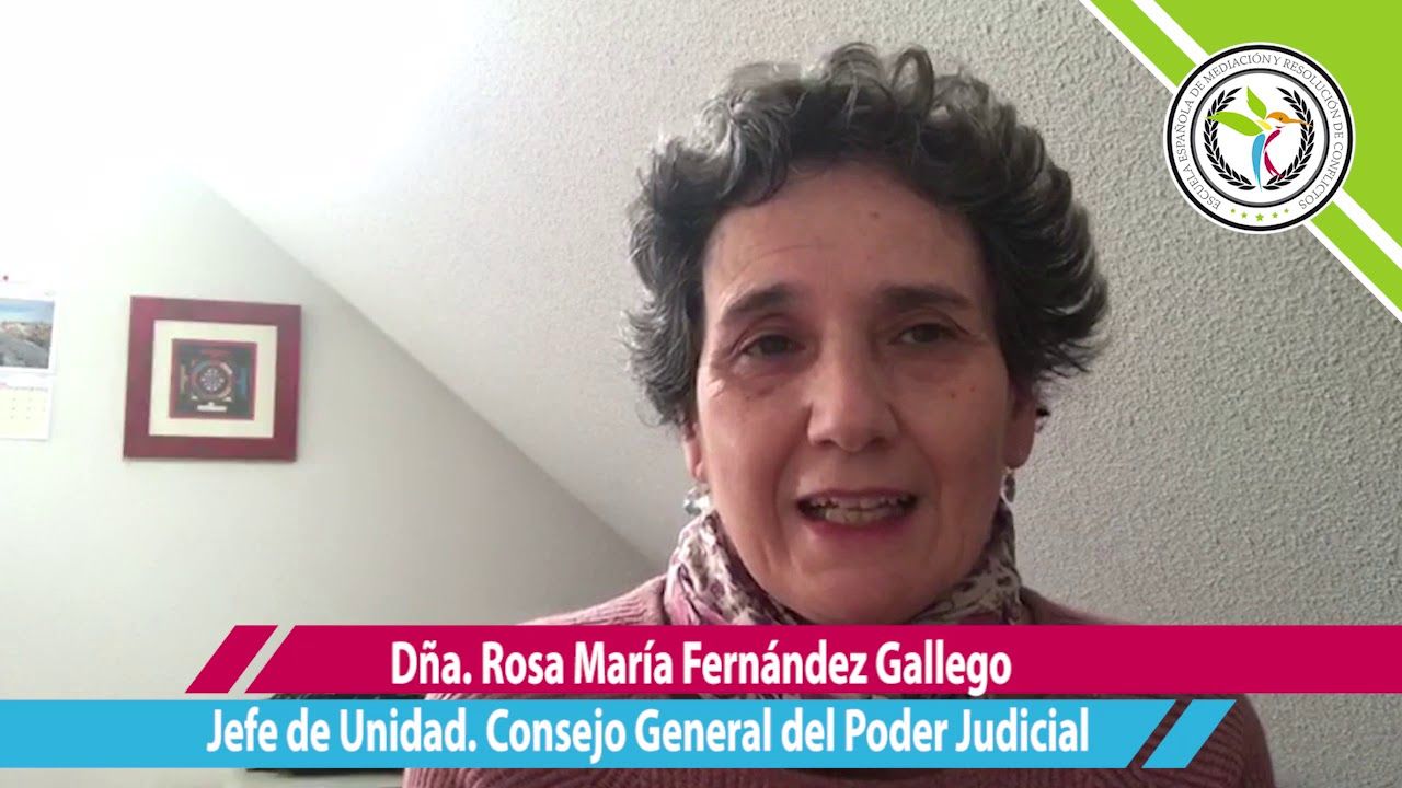 Dña. Rosa María Fernández Gallego, Licenciada en Derecho