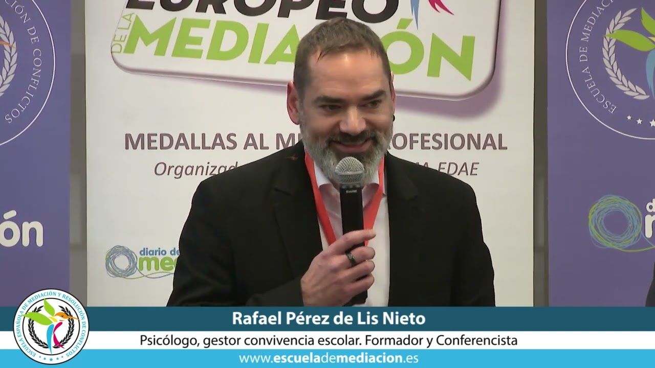 D. Rafael Pérez de Lis Nieto - Medalla al Mérito Profesional 2024 Diario de Mediación