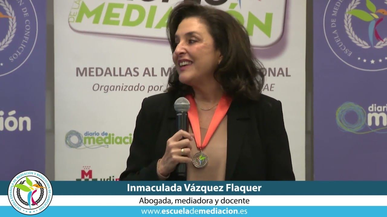Dña. Inmaculada Vázquez Flaquer - Medalla al Mérito Profesional 2024 ...